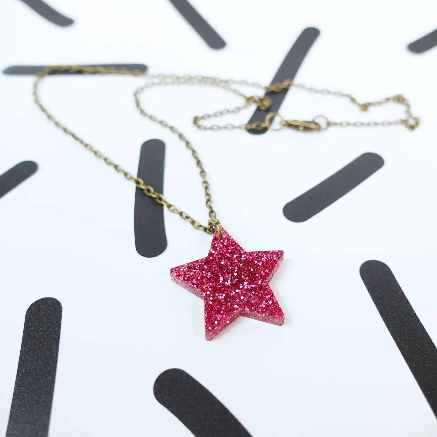 Glitter Star Mini Necklace – Silly Loaf